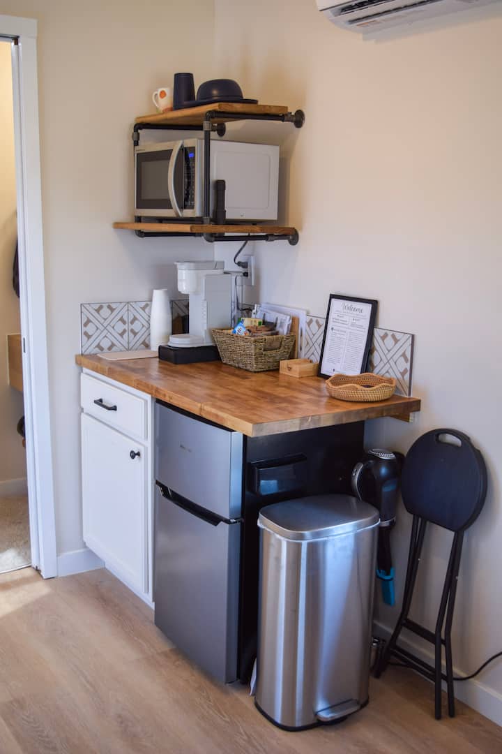 Cozy Container Home • Pets Stay Free - Cedar City, UT