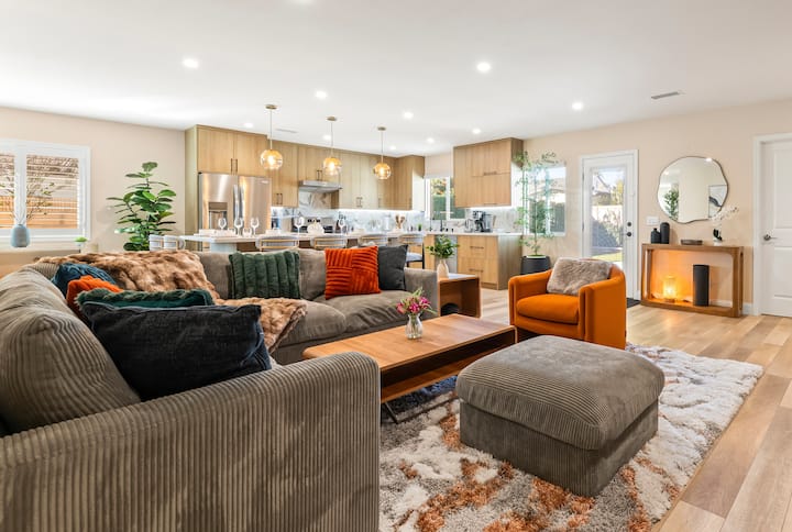 Boutique Luxury Designer Home - Long Beach, CA