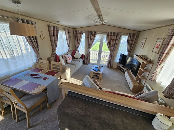 Durdle Door Caravan - Lulworth Cove