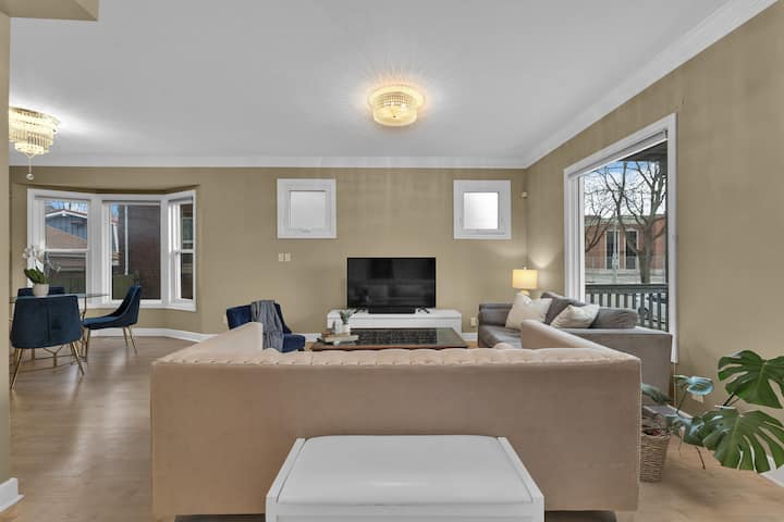 Olde Walkerville Wonder! - Windsor