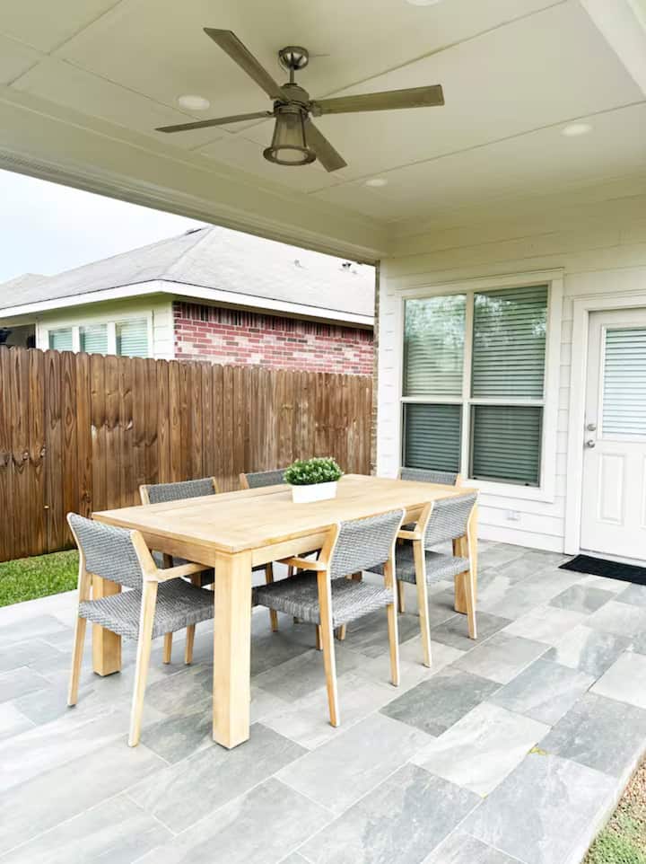 Cozy Family Home | Backyard | Creekside/woodlands - The Woodlands, TX