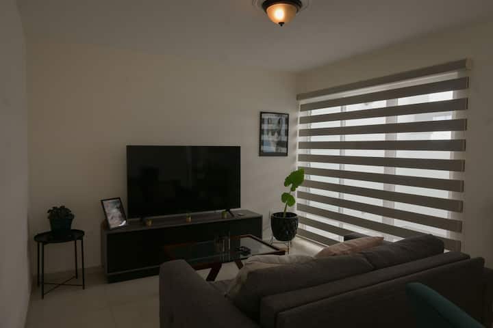 Casa En Planta Baja Cerca De Feria De San Marcos - Mexico