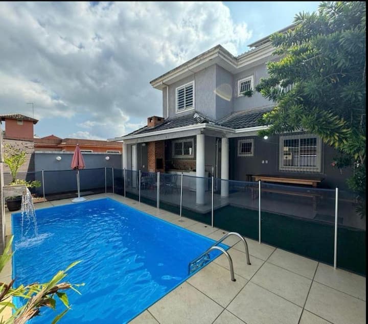 Casa Com Piscina 6 Min Da Praia Da Baleia - Rio das Ostras