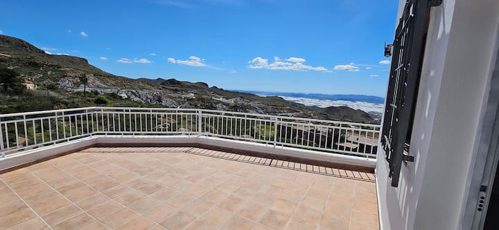Apartamento Con Terraza En Huebro - Níjar