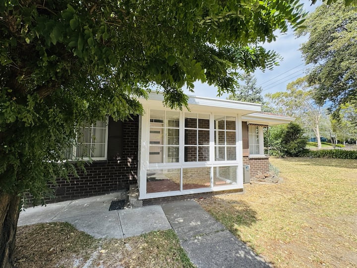 Cozy Home In Notting Hill, Australia - Notting Hill