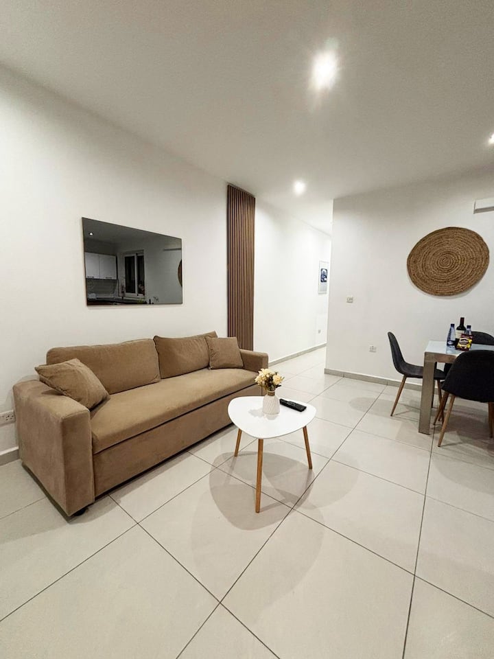 Paceville Center | Near Beach | Walk To Clubs - Malta