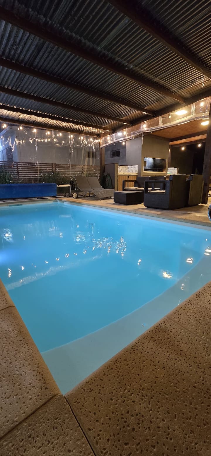 Casa Muy Cómoda Con Piscina Climatizada - Uruguay