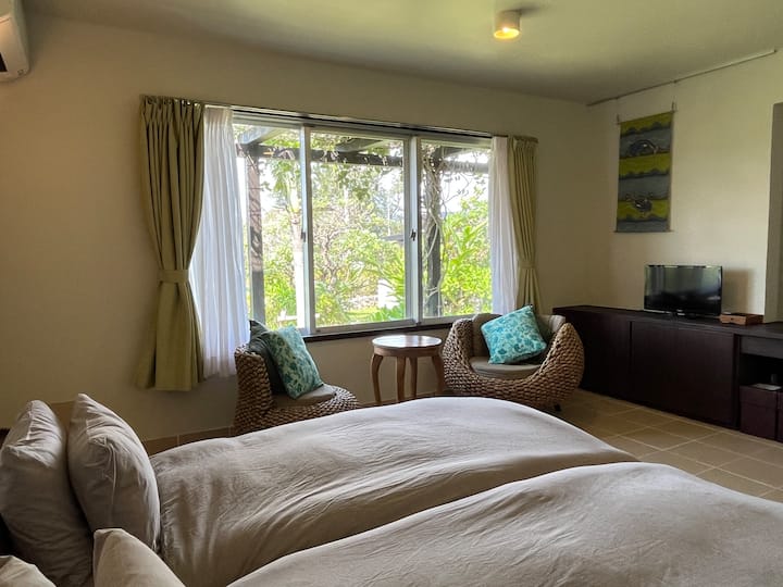 【B&b 27平米+シャワールーム】砂山ビーチまで徒歩圏内ピクニックバスケットを持って海へ! - 宮古島