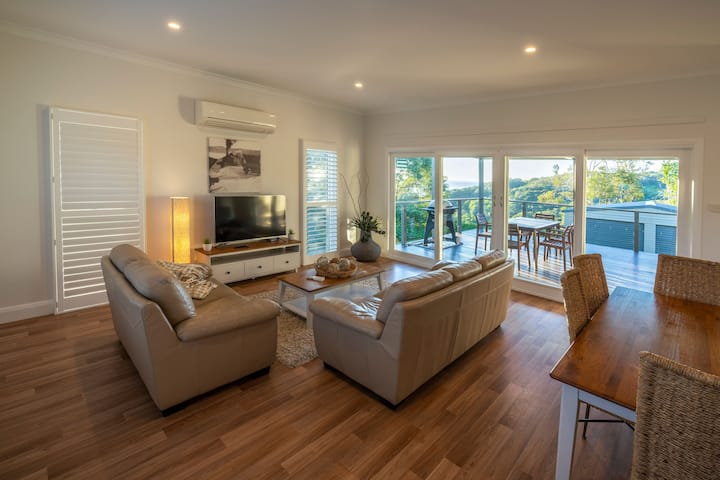 Baileys Cottage - Merewether