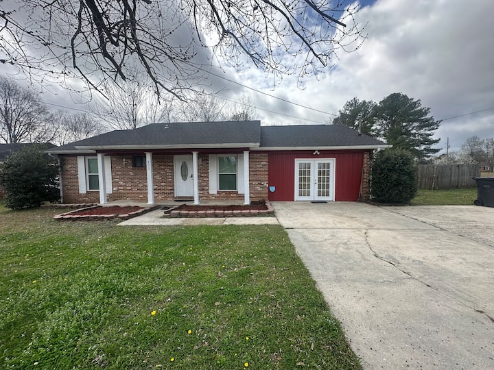 Blackberry Delight - Decatur, AL