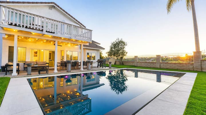 200 - Unicorn Dream Home-zero Edge Pool/spa - Santa Clarita, CA
