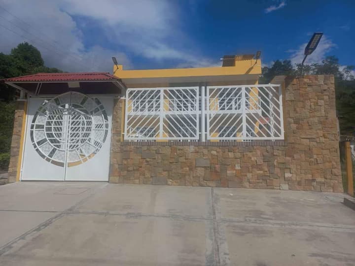 Casa Acogedora Y Privada Para Descansar - Viotá