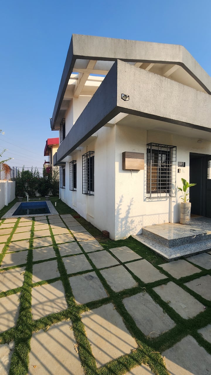 Private Pool Villa · Infinite Mountain Views - Karjat