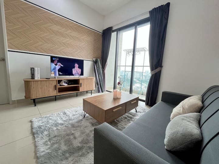 C3 Okr 1-10 Pax Spacious & Comfort Near Midvalley - プタリン・ジャヤ