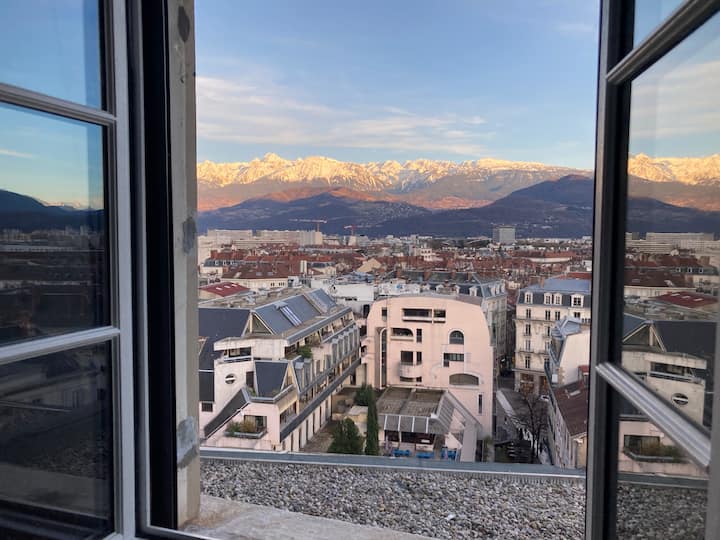 Best View From Grenoble Rooftops In A Snug Studio - Gare de Grenoble