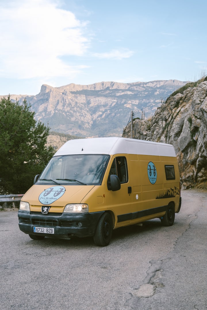 Two Brothers Campervan Mallorca - Mallorca