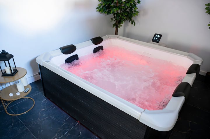 Jacuzzi Babyfoot Billard Jardin Parking Pour 12 - Chalon-sur-Saône