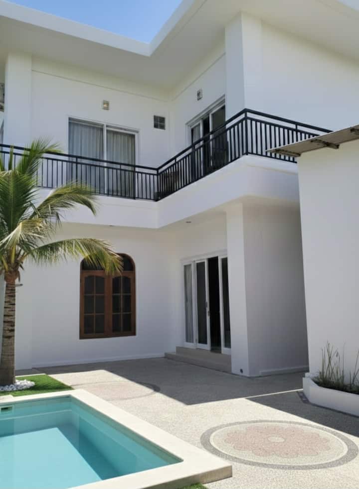 Cempaka Villa 2br Seminyak - Sanur
