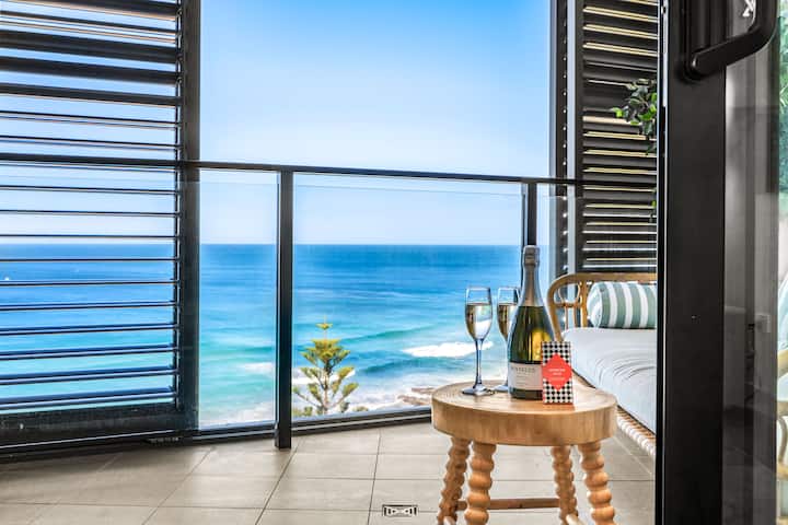 Whitewater | Beachfront | Incredible Ocean Views - Newcastle