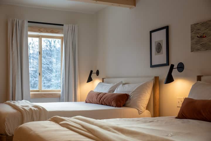 Two Queen | Modern Adirondack Retreat @ Whiteface - Lake Placid, NY