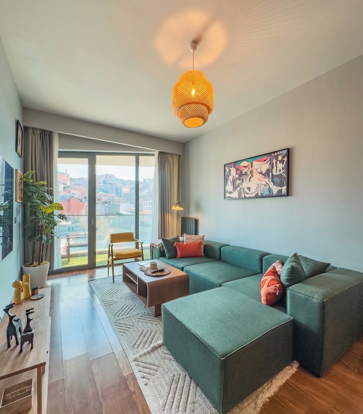 Modern 1br Apt In Taksim W/ Pool, Gym & Balcony - Karaköy