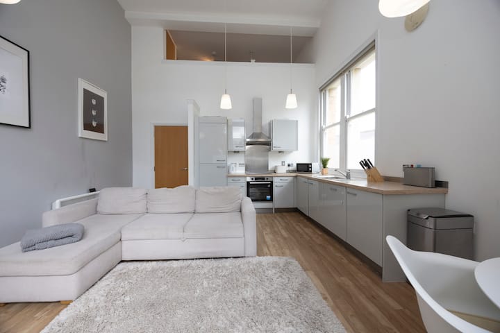 Central 2 Bedroom Apartment Leamington Spa - Royal Leamington Spa