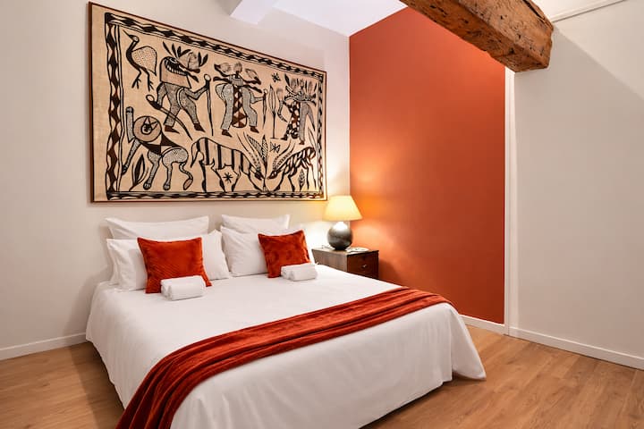 La Guinguette Sous Les Toits –ÉCusson Centre Tram - Montpellier