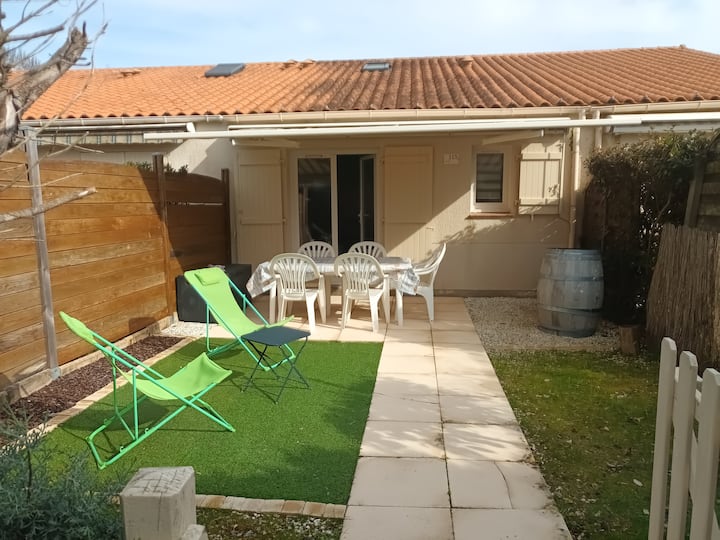 Maisonnette Aux Mathes - Piscine - Tennis - 4 Pers - La Palmyre