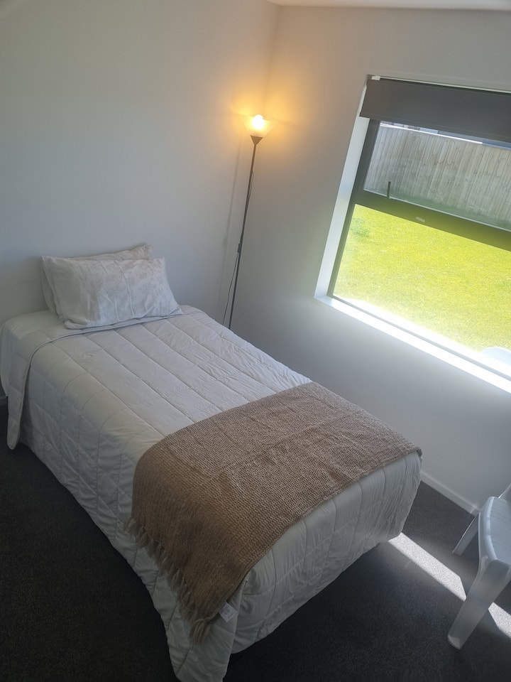 Michael's Airbnb Single Room - Ashley, New Zealand