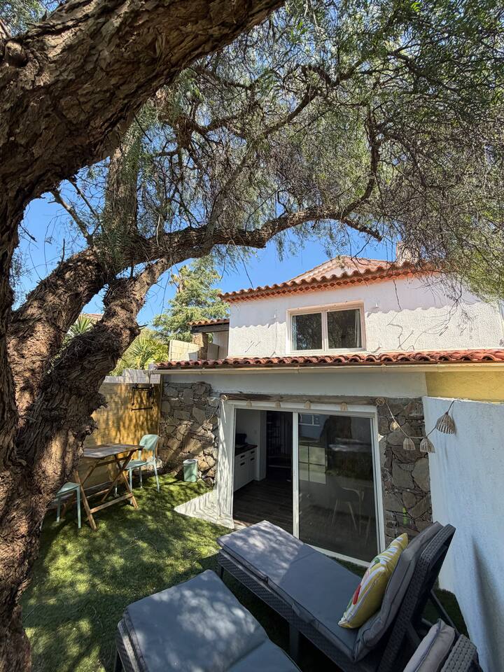Maison Duplex Avec Jardin Tout à Pieds St Mandrier - Toulon