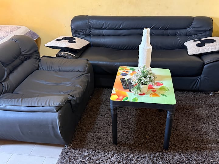 Spacious Studio Apartment Near Prima Center Kipé - Conakry