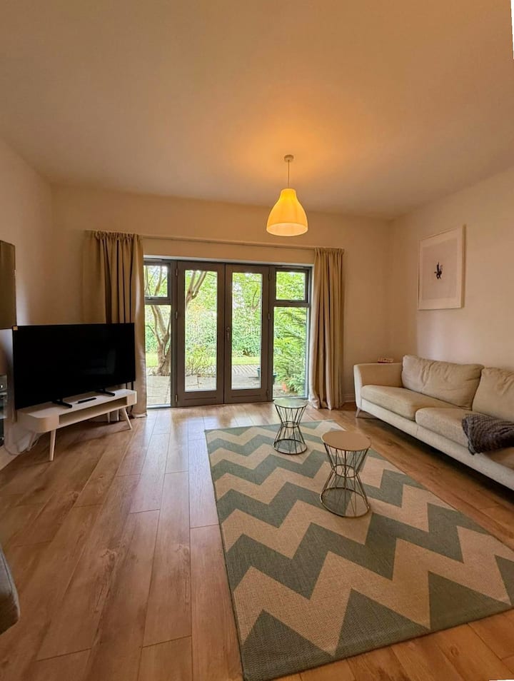 Central 1 Bed In Leamington Spa With Free Parking - ロイヤル・レミントン・スパ