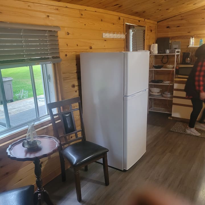 Rustic Cabin On Beautiful Lake Wanatipae - Greater Sudbury