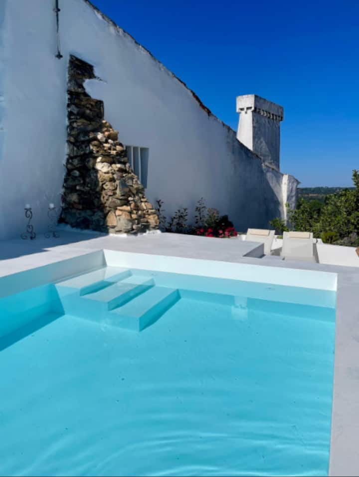 Alegrete Castle House By Naturalegre - Arronches