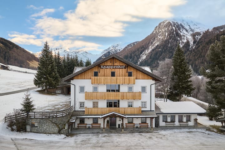 Knappenhof - Rotbachlspitze - Hintertux Glacier