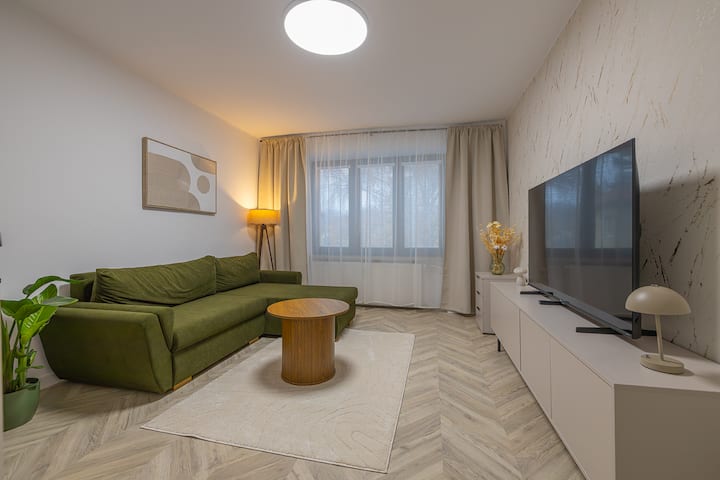 Modern & Quiet Flat • Walk To Center - Boroszló