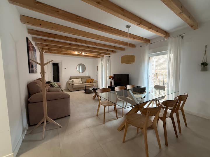 Apartamento Moderno, Céntrico En Casco Histórico - Spanien