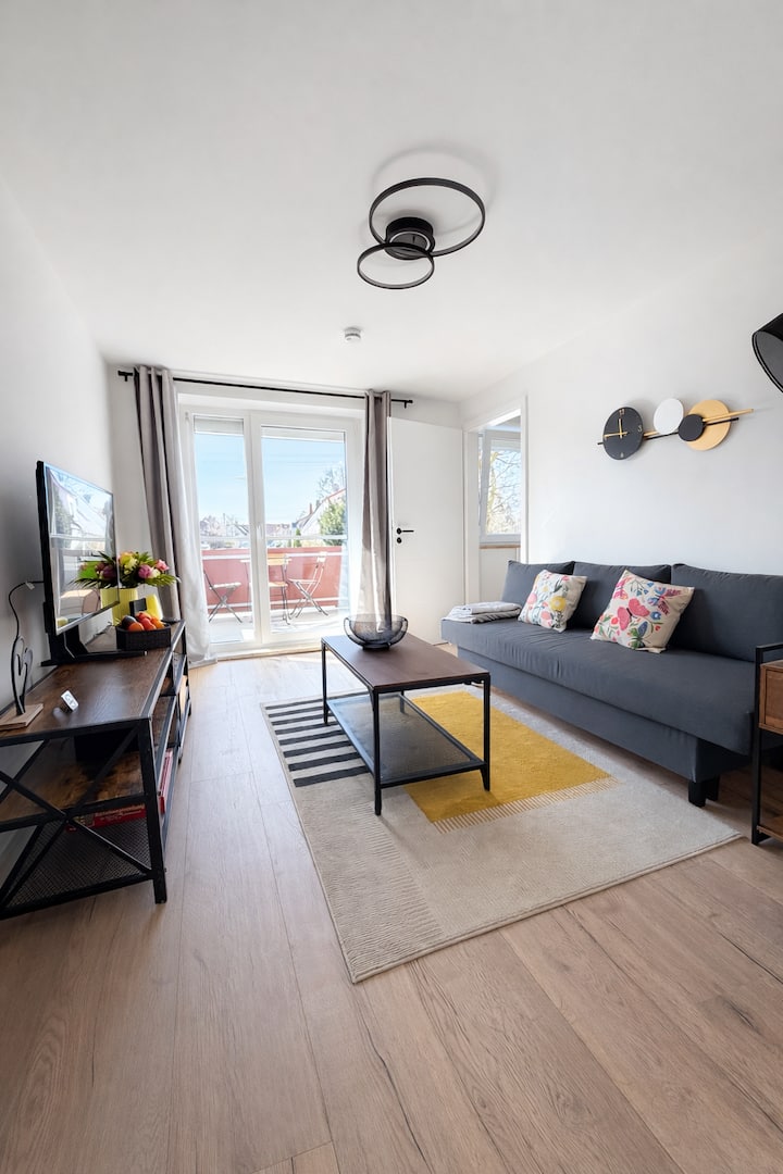 Modernes Apartment Mit Balkon & Wohlfühl-ambiente - 奧格斯堡