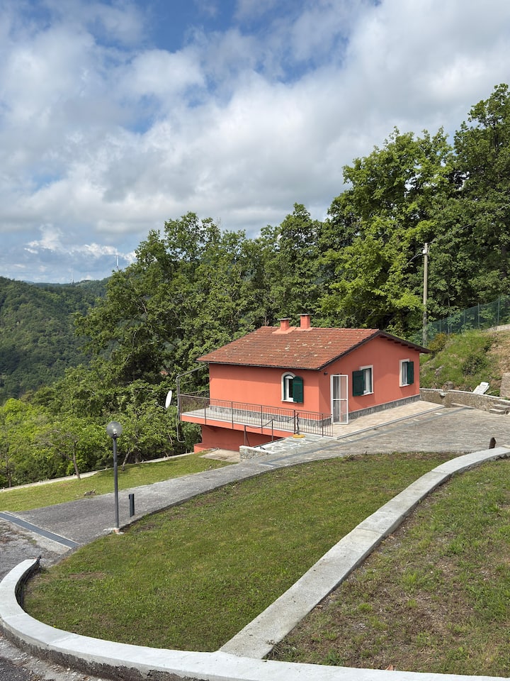 Casa / Villa Nel Verde Indipendente - Savona