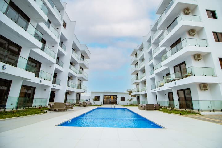 Bijilo Heights Serene Coastal Flat W/ Pool & Beach - Gambia