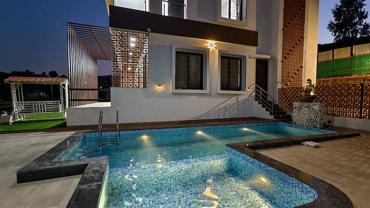 Premium 5br Villa With Scenic View At Panchgani - Wai