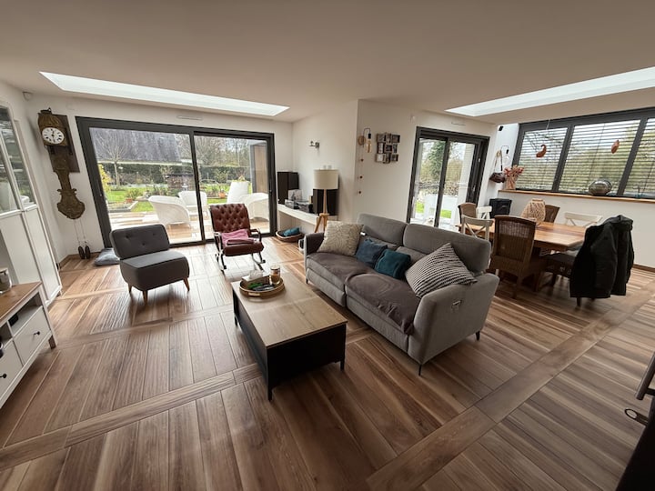 Maison Lumineuse  Au Bord Du Canal - Guillac