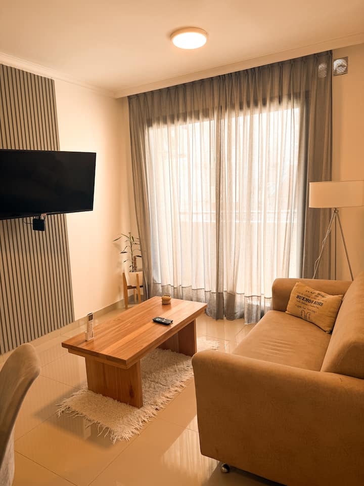 Departamento Cómodo En Zona Centro - Paraná