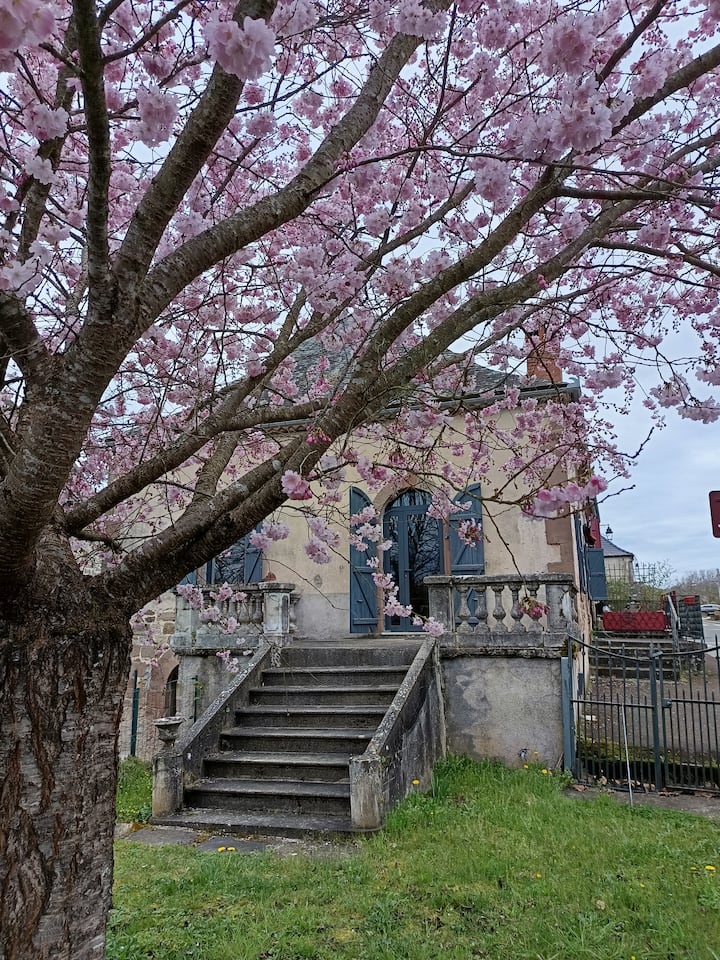 Gîte Au Cœur Du Village Du Pescher. - Collonges-la-Rouge