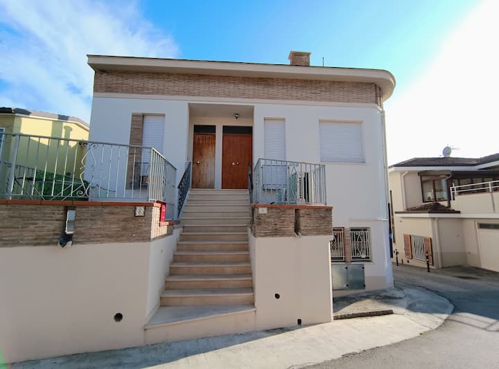 A Casa Di Alice, 4 Camere Con Bagno Privato - Misano Adriatico