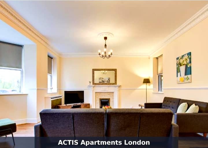 Modern Luxury Apartment | Actis Properties - Brentwood