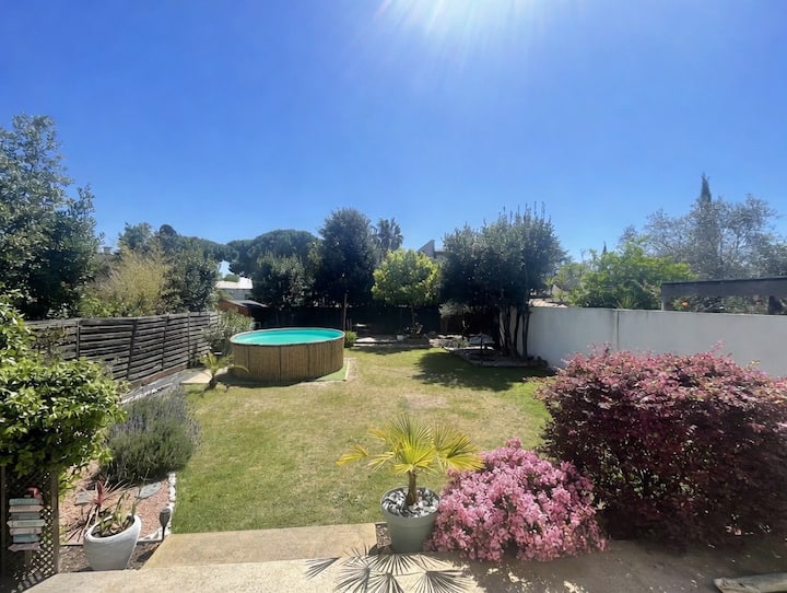 Villa Lumineuse Avec Piscine Et Grand Jardin - La Grande-Motte