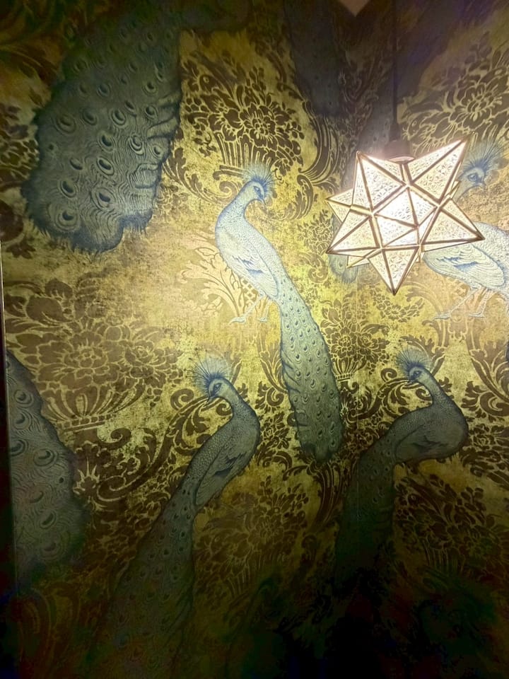 2026年ニューオープン！フルリノベーション！高松市街地中心、オリエンタルな癒し空間、孔雀ルーム - Takamatsu