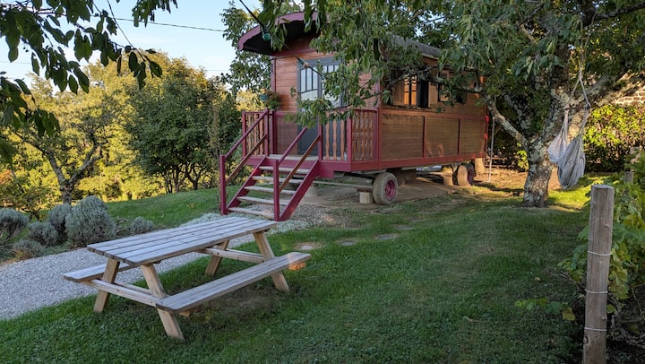Romantic Bohemian Caravan With Pool & View - Privas
