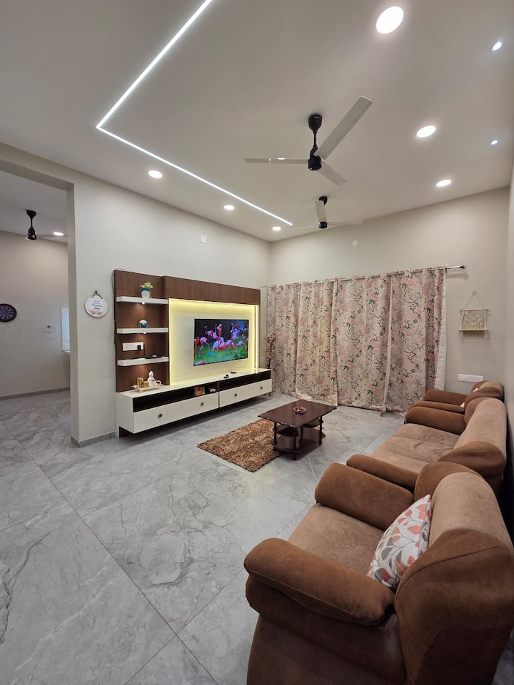 Urban Heaven Residence | Near Tidel Park & Airport - Coimbatore